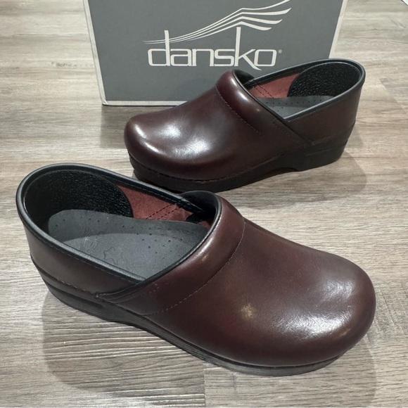 Dansko | Shoes | Dansko Professional Cabrio Cordovan Smooth Leather ...